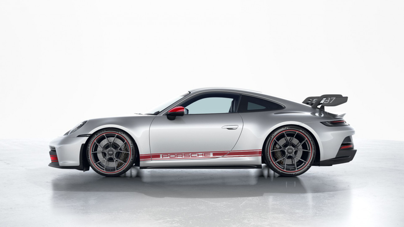 Porsche GT3 customized by FF Design Studio: le foto.